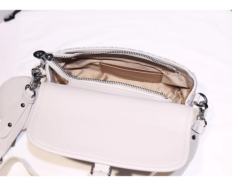 High-End Brocade Print Baguette Bag - Midley.shop